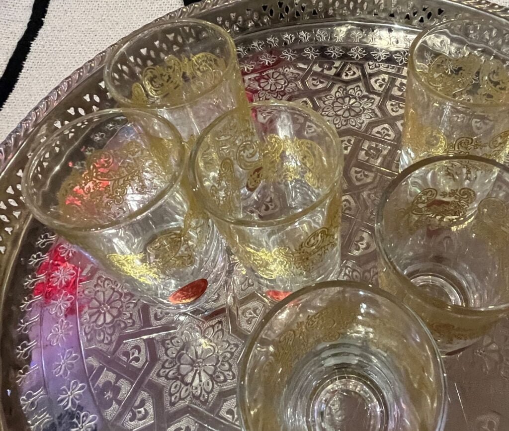 Gold tea glasses - Le Marrakech Store